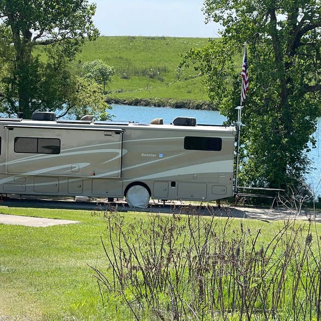 Chase State Fishing Lake Camping | Cottonwood Falls, Kansas