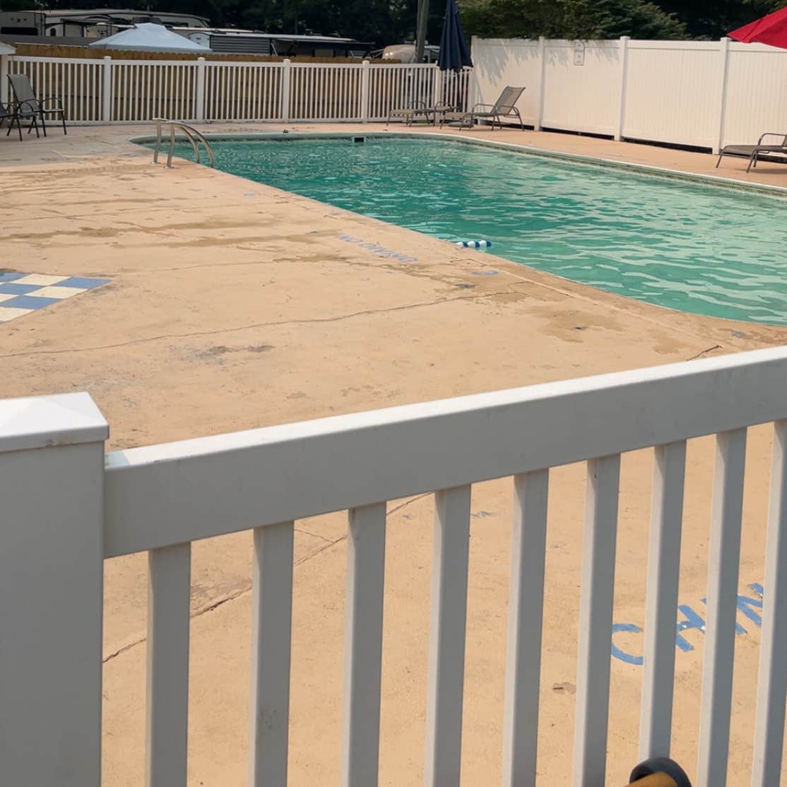 Chinook Camping | Fremont, Michigan