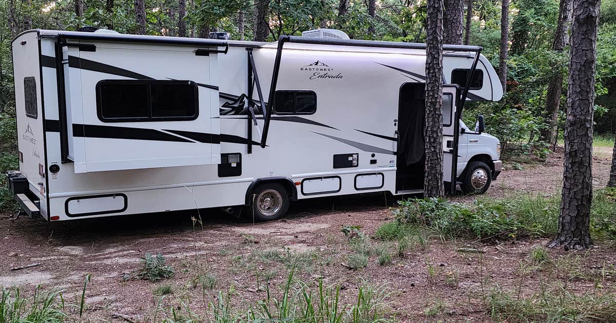 County Road D1590 Dispersed Camping | Big Cedar, Oklahoma