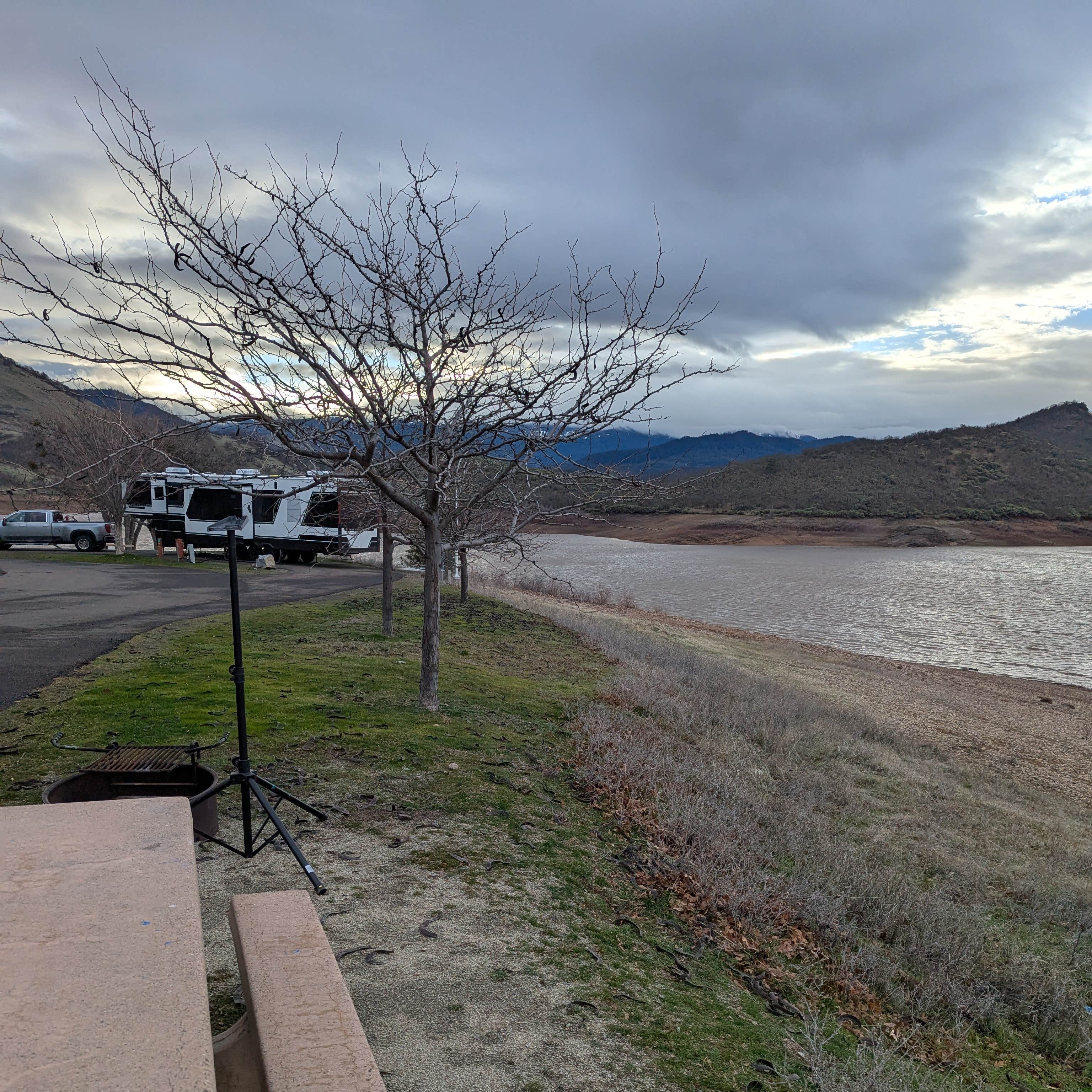 Emigrant Lake Recreation Area - Oak Slope Campground | Ashland, Oregon