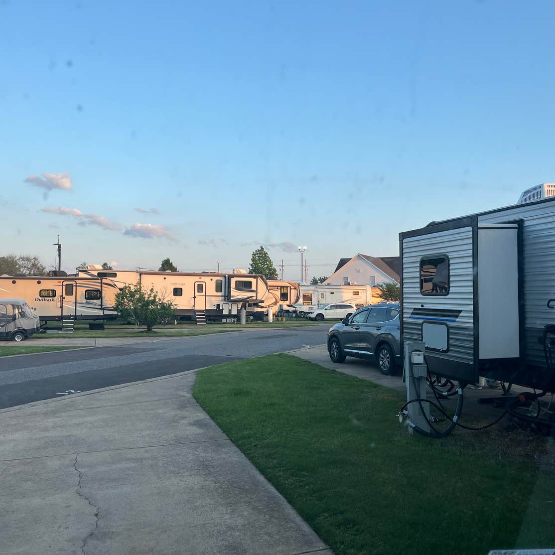 EZ Daze RV Park | Southaven, Mississippi