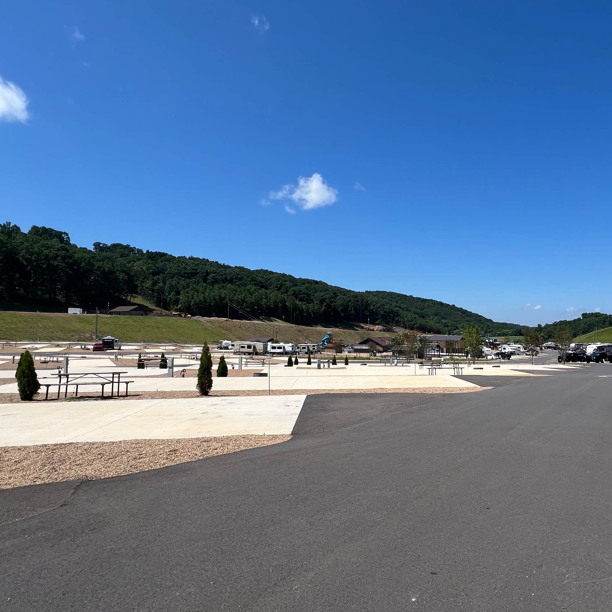 Forest Grove RV Resort | Dandridge, Tennessee