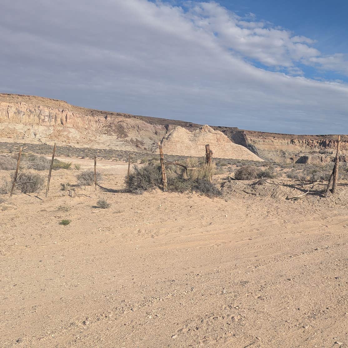Glen Canyon NRA Wildcat Tank dispersed Camping | Big Water, Utah
