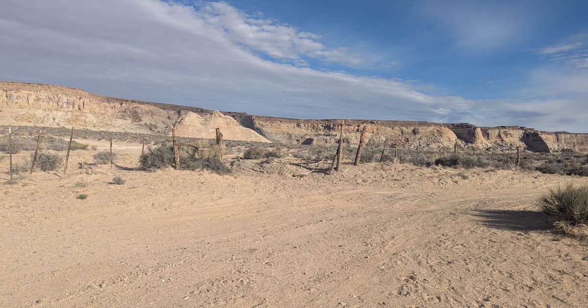 Glen Canyon NRA Wildcat Tank dispersed Camping | Big Water, Utah