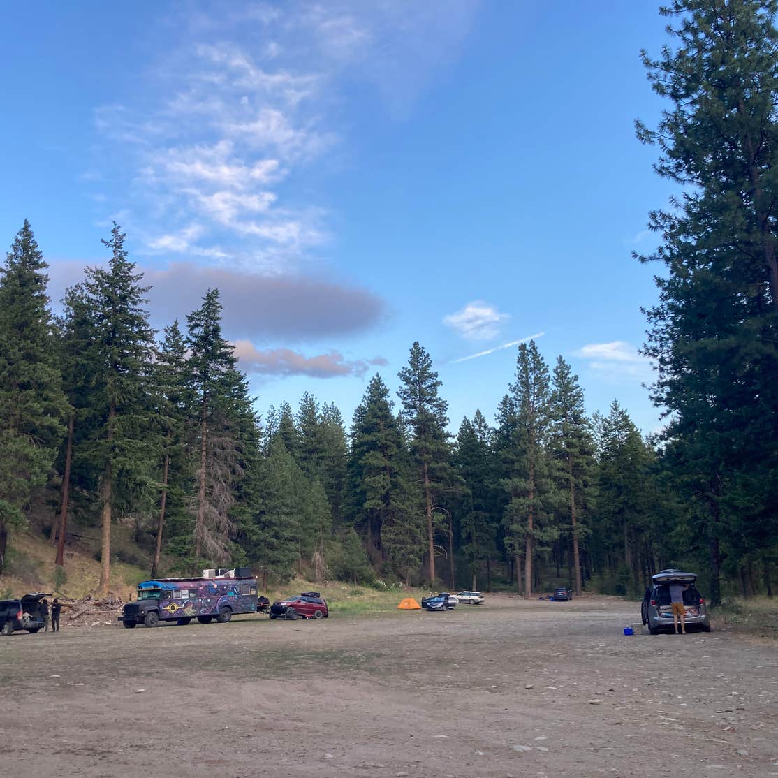 Goat Creek Sno-Park Camping | Mazama, Washington