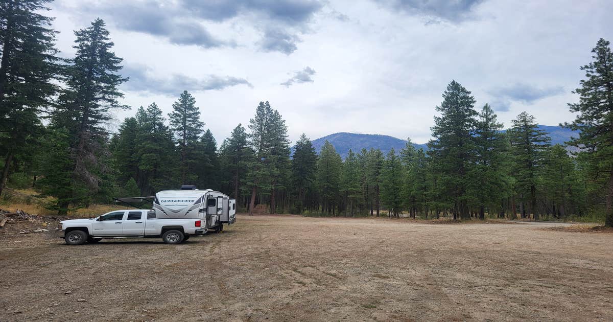 Goat Creek Sno-Park Camping | Mazama, Washington