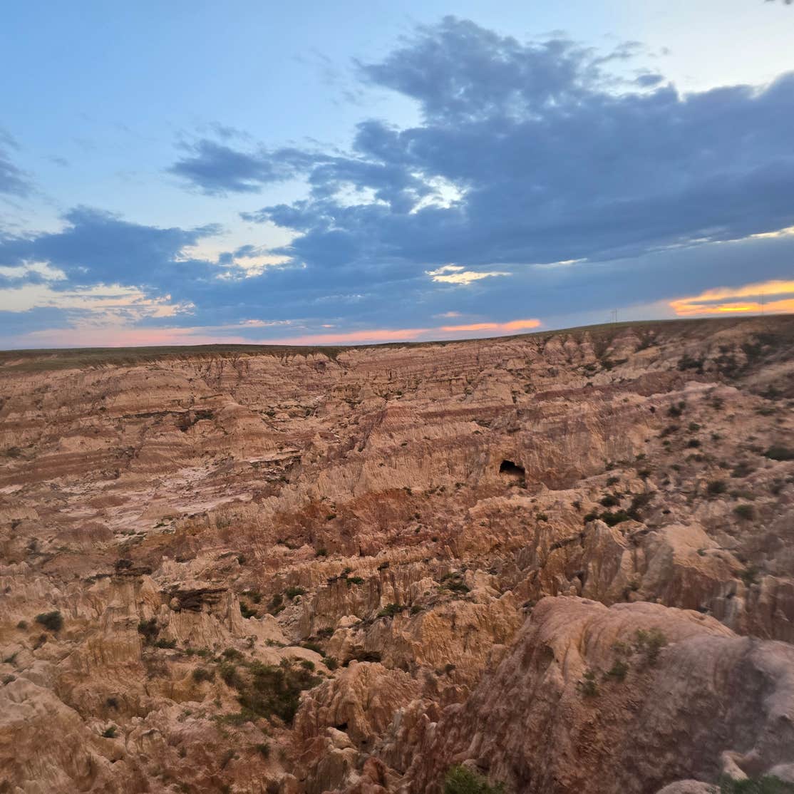 Hell's Half Acre Road Camping | Lysite, Wyoming