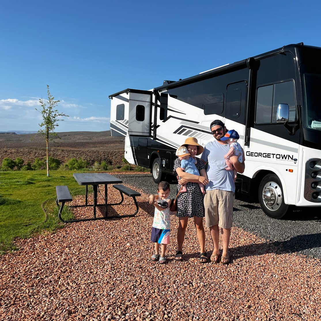 Hidden Springs Rv Resort Camping | Ivins, Utah