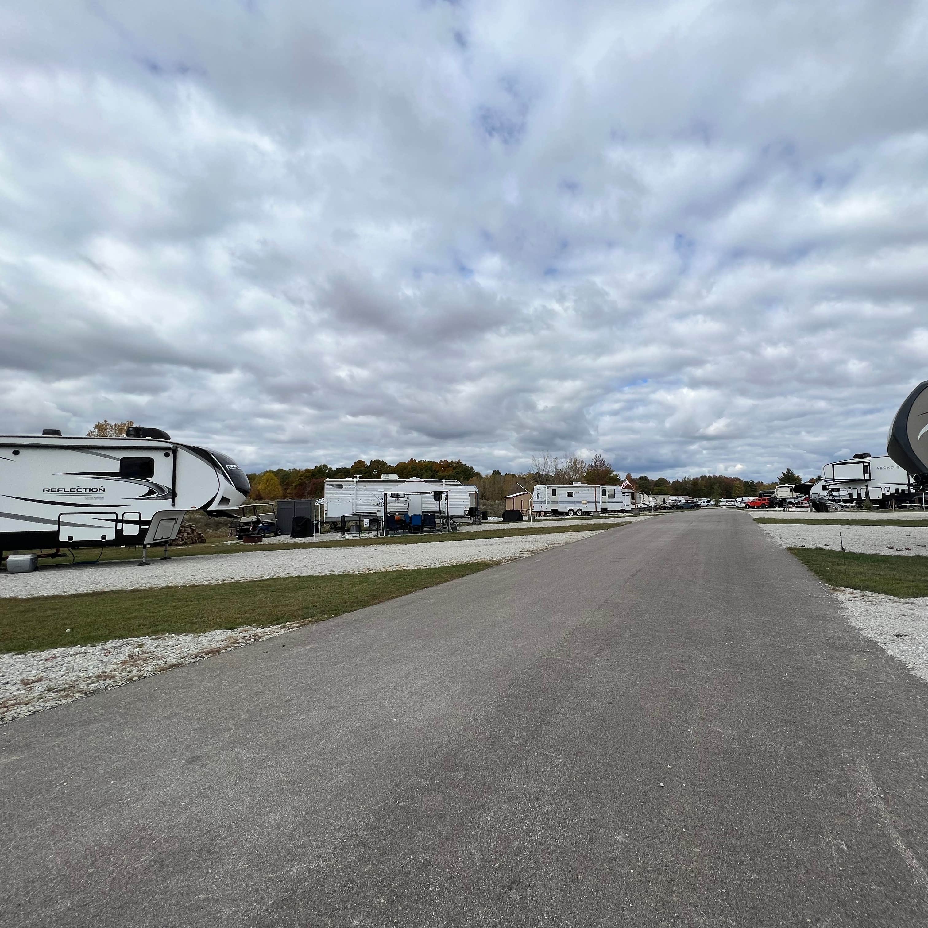 Thousand Trails Indian Lakes Camping | Batesville, Indiana