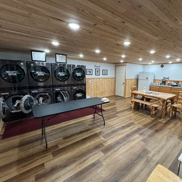 Indian River RV Resort | Indian River, Michigan