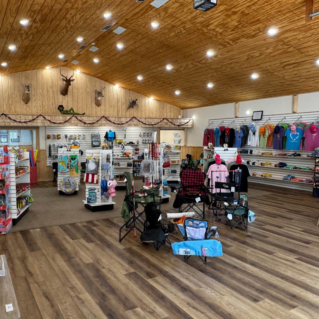 Indian River RV Resort | Indian River, Michigan