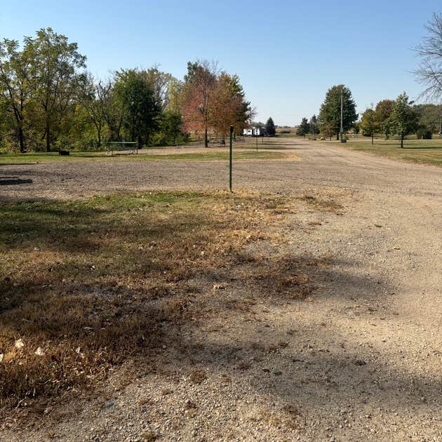 Horseshoe Pond Camping | Maquoketa, Iowa