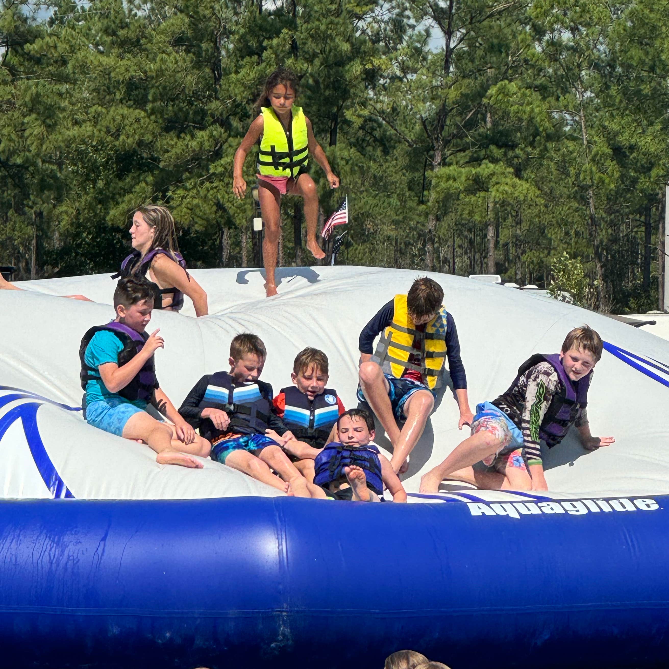 Island Oaks RV Resort | Sanderson, Florida