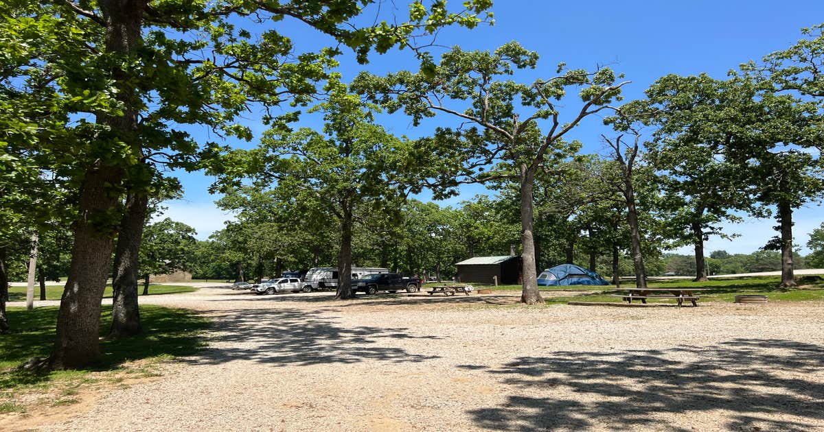 Gunn Park Camping | Fort Scott, Kansas