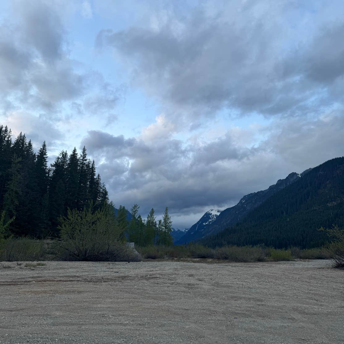 Keechelus Lake Camping | Snoqualmie Pass, Washington