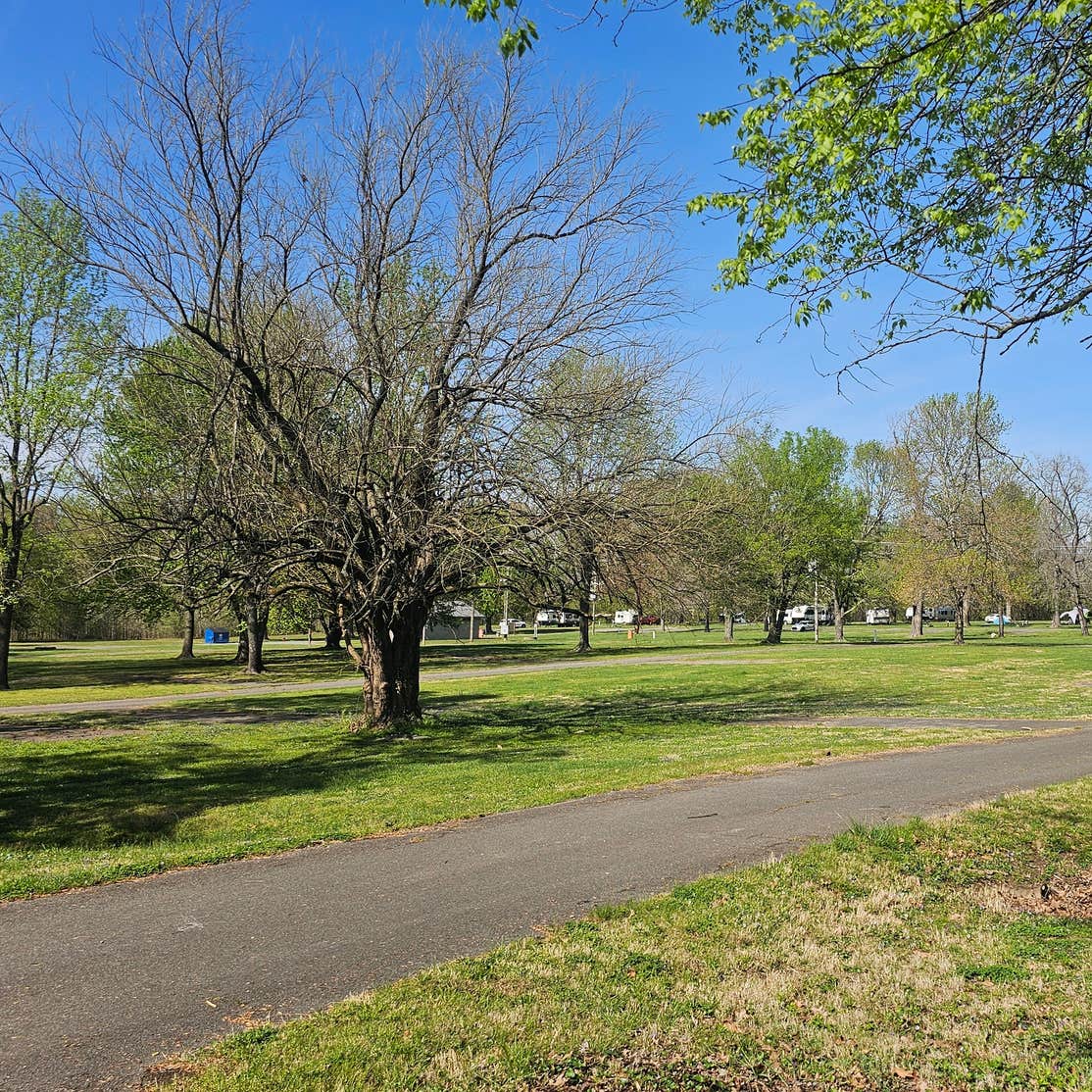 Kentucky Dam Village State Resort Park Camping | Gilbertsville, Kentucky
