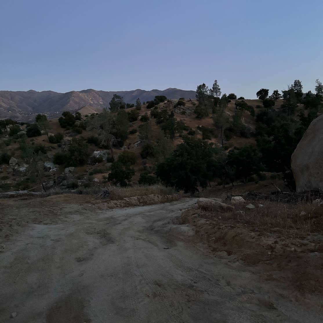 Keyesville Recreation Area Dispersed Camping | Lake Isabella, California