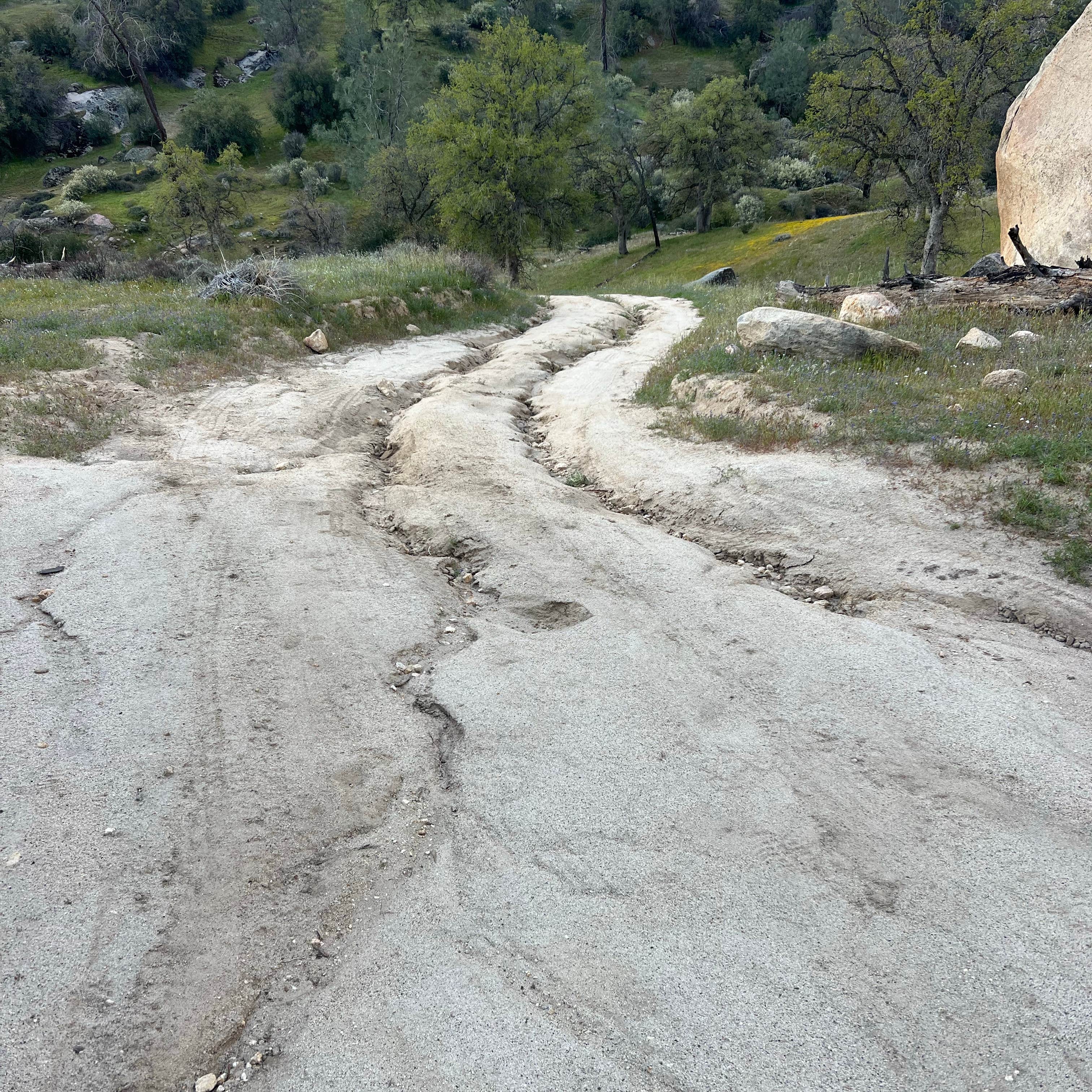 Keyesville Recreation Area Dispersed Camping | Lake Isabella, California