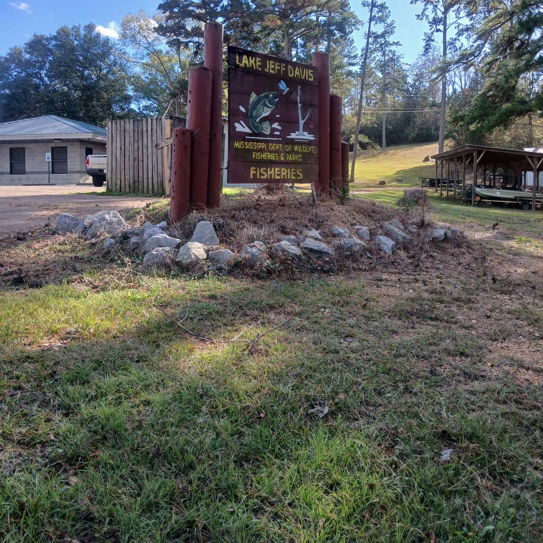 Lake Jeff Davis Camping | Holly Springs, Mississippi