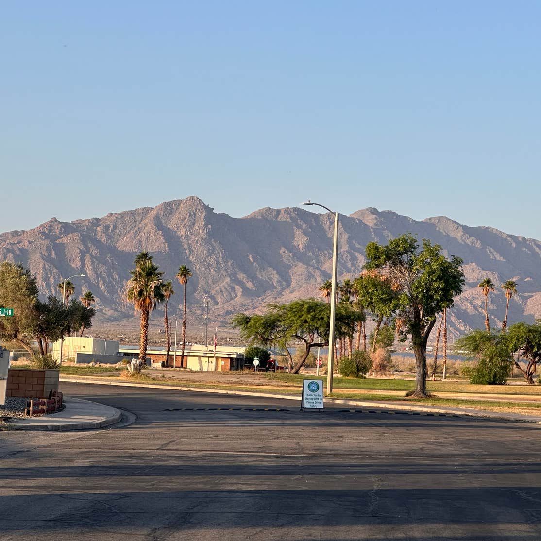 Lake Tamarisk Desert Resort Camping | Niland, California