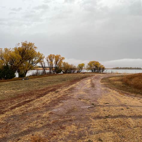 Little White River Reservoir Camping | Merriman, Nebraska