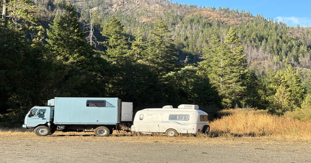 middle fork smith river Camping | Gasquet, California