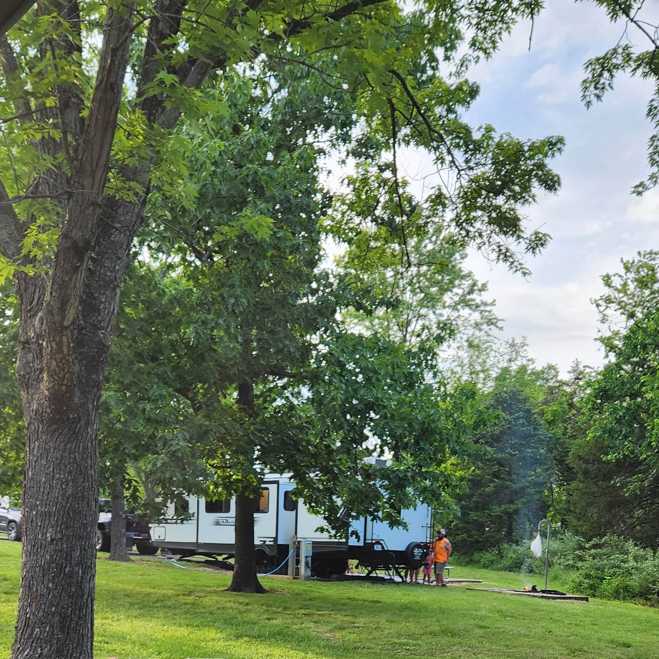 Ray Behrens Camping | Perry, Missouri