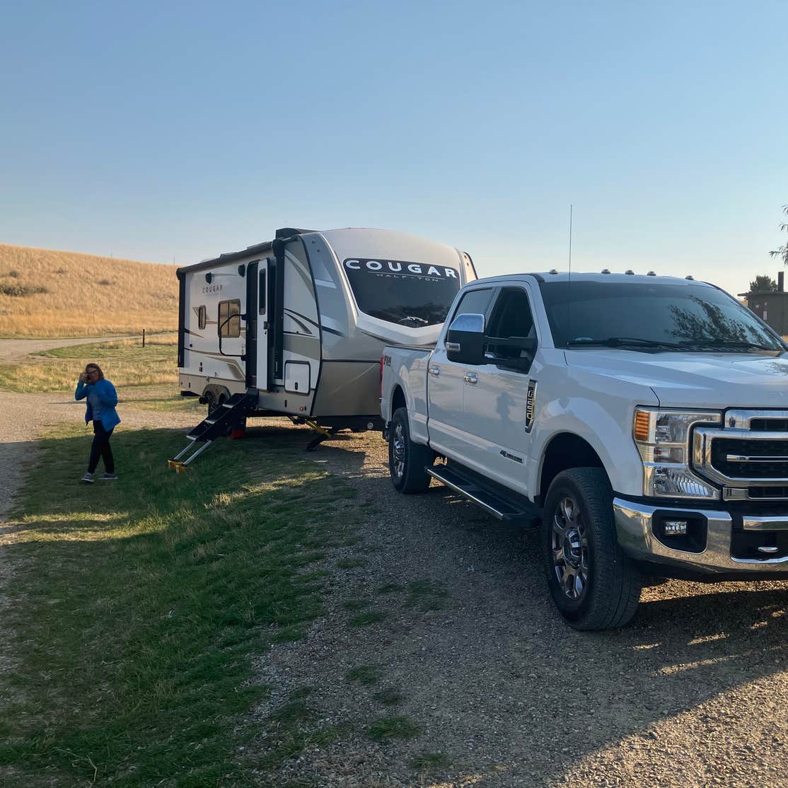 Deadmans Basin Camping | Shawmut, Montana