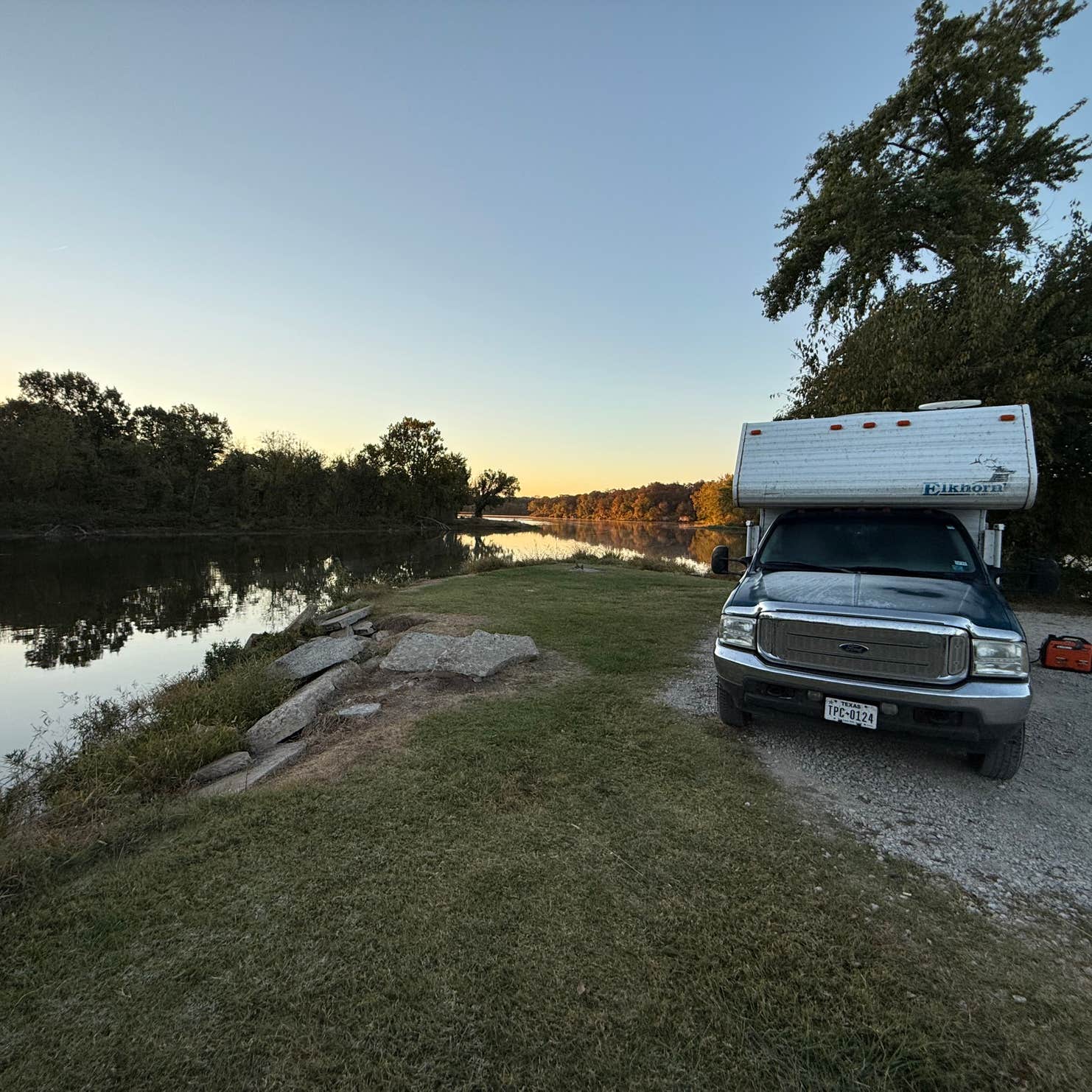 Montgomery State Fishing Lake Dispersed Camping | Independence, Kansas