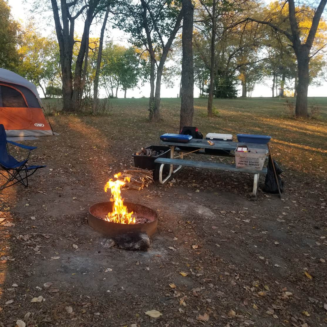 Mozingo Lake County Tent Campground | Maryville, MO