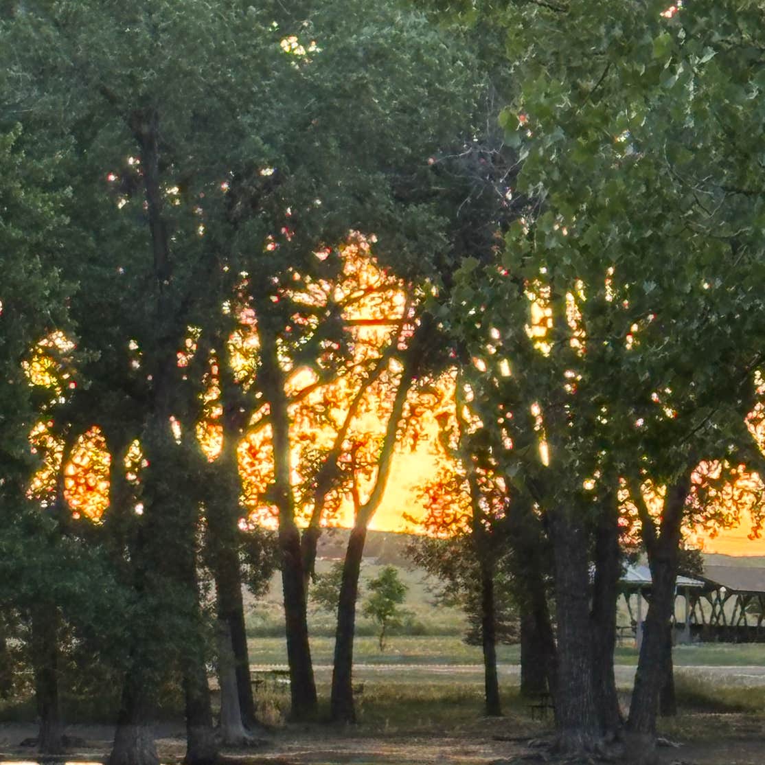 West Wind - Lake Minatare SRA Camping | Scottsbluff, Nebraska