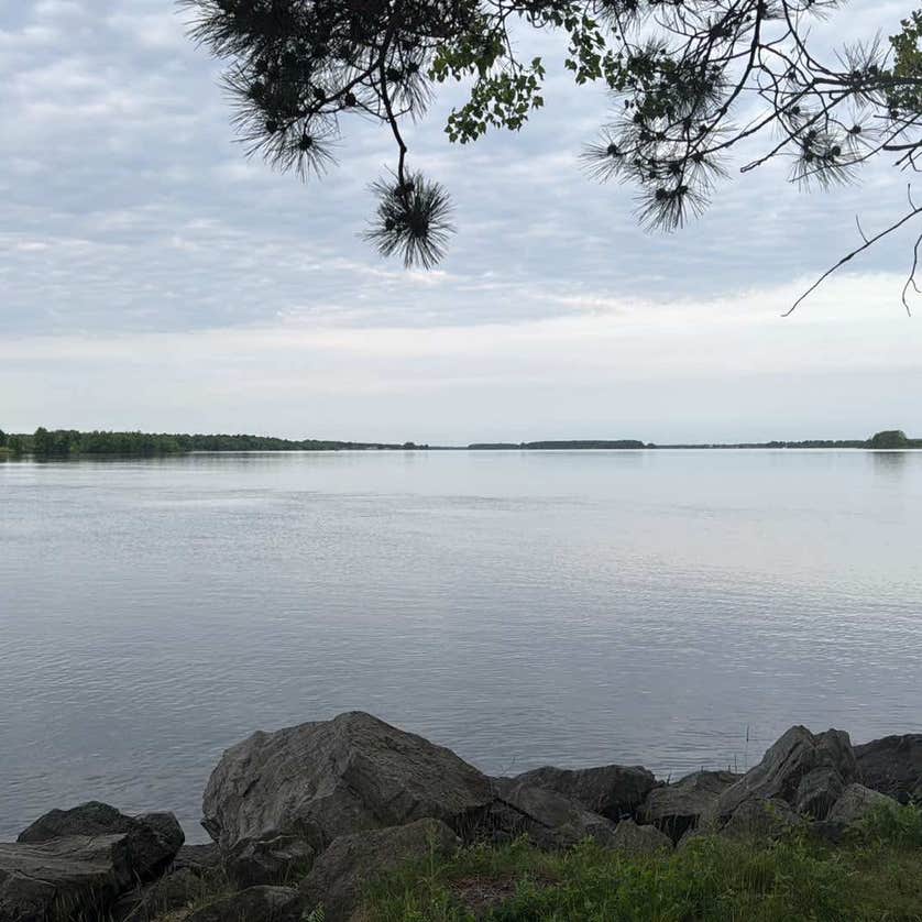 Coles Creek State Park Campground | Massena, New York