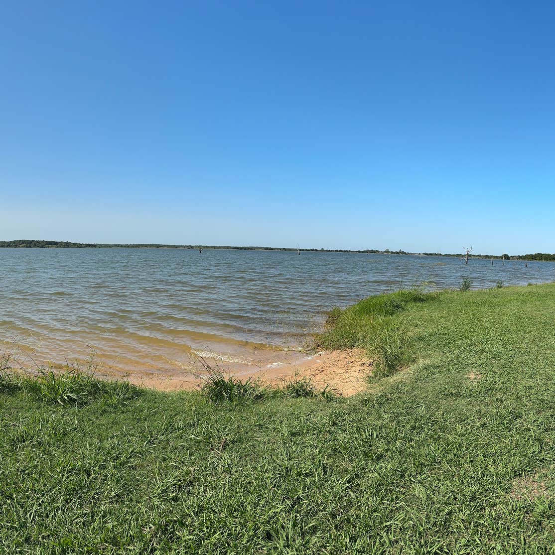 R.C. Longmire Lake Camping | Pauls Valley, Oklahoma
