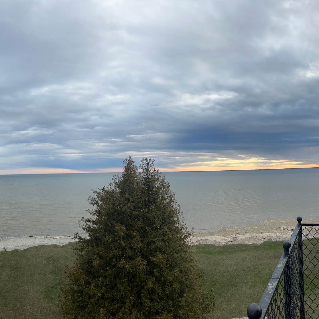 Peninsula Point Lighthouse Access Road - Dispersed Camping | Escanaba ...