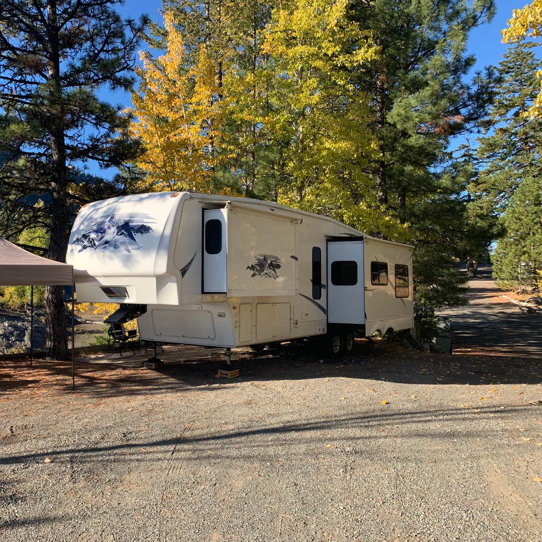 Rimrock Lake Resort Camping | Goose Prairie, Washington