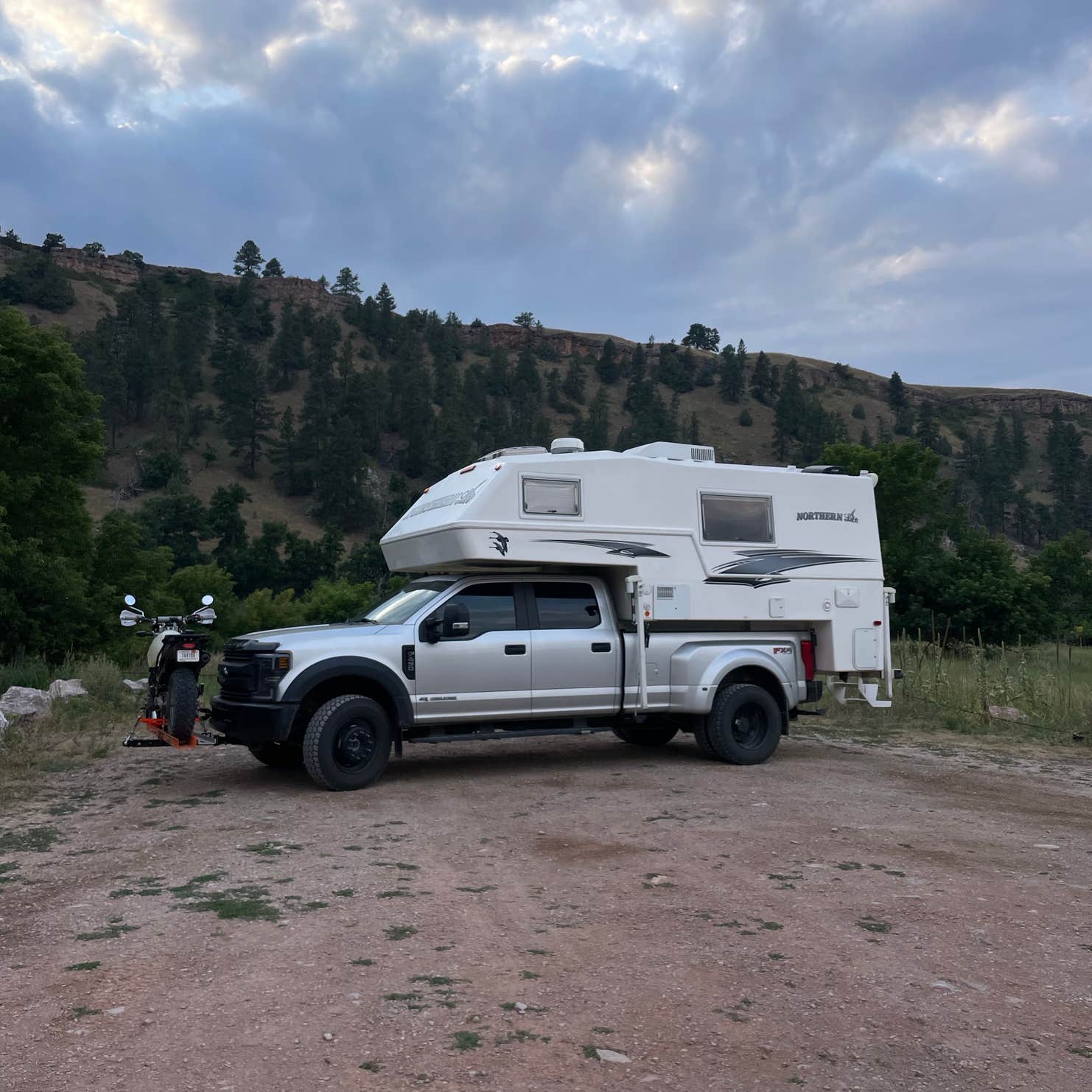 Sand Creek Public Access West Oxbow Dispersed Camping | Beulah, Wyoming