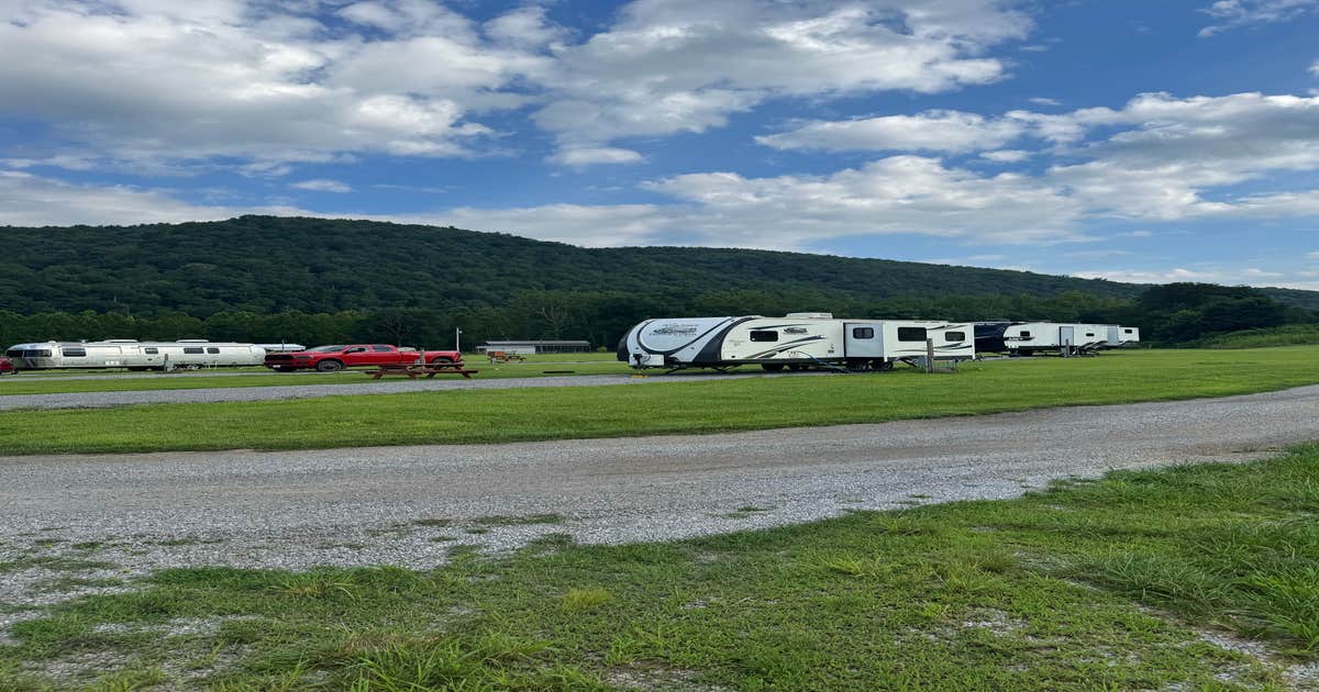 Smalltown Campsites LLC | Brandywine, West Virginia