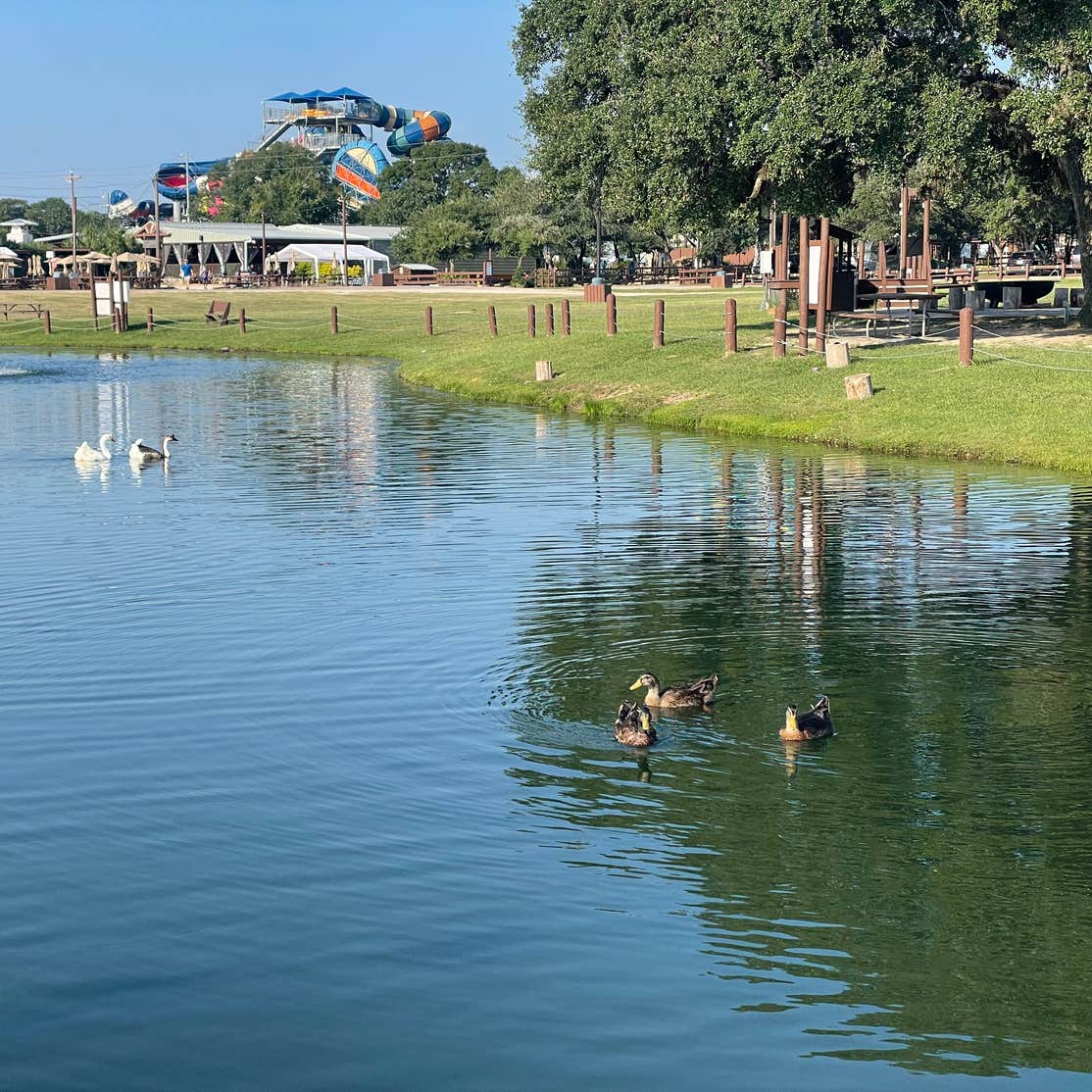 Splashway Campground | Hallettsville, Texas
