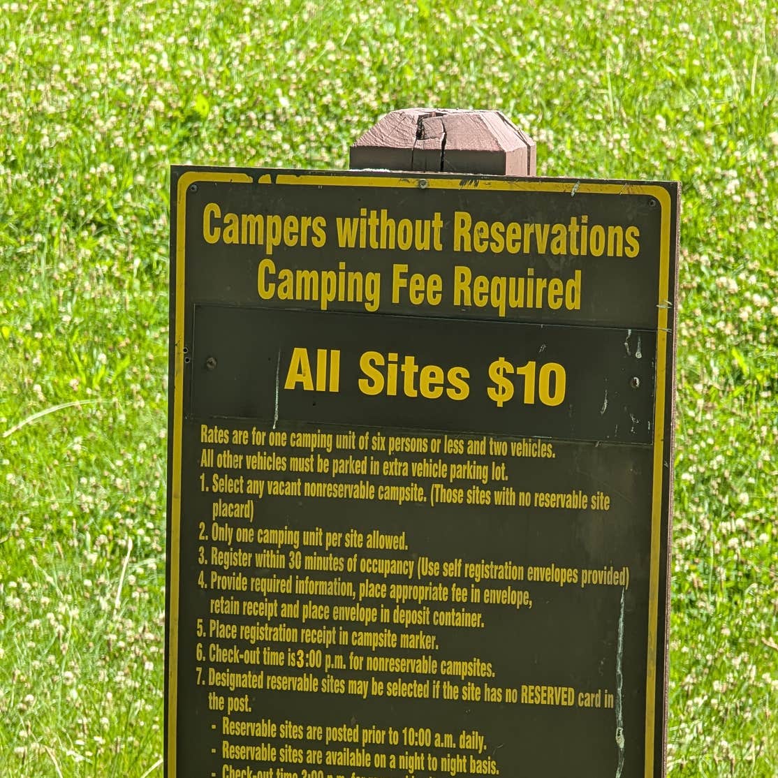 Mine Pond Campground — Stephens State Forest | Lucas, Iowa