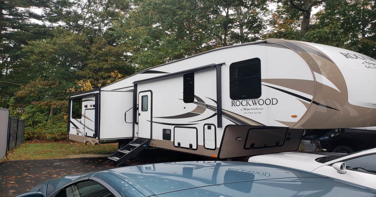 Sun Ridge Resort Camping | Foster Center, Rhode Island