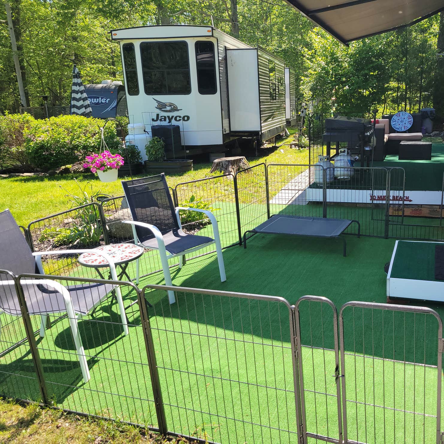 Sun Ridge Resort Camping | Foster Center, Rhode Island