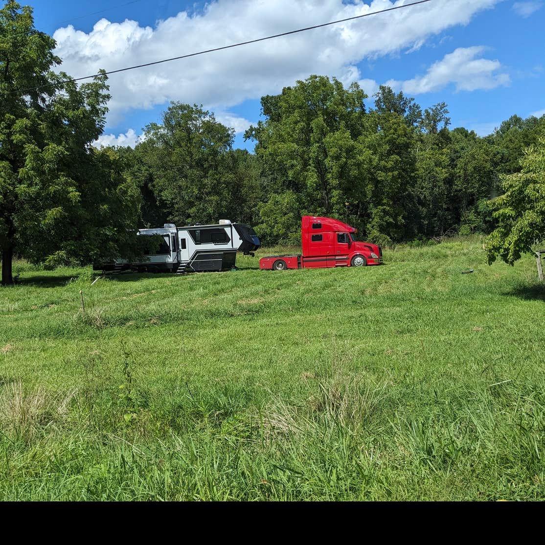 Sun Spoke Farms Camping | Amherst, Virginia