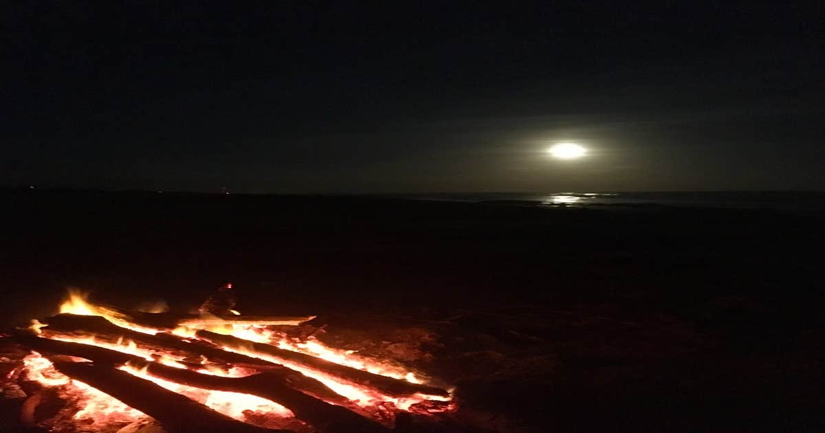 Surfside Beach Dispersed Camping | Freeport, Texas