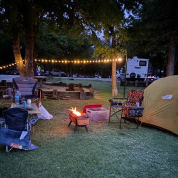 Pilot Knoll Park Campground | Corinth, Texas