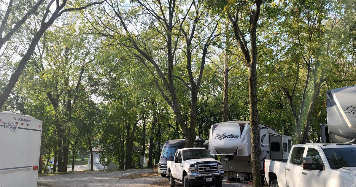 Camper-Submitted Photos of Trailside RV Park