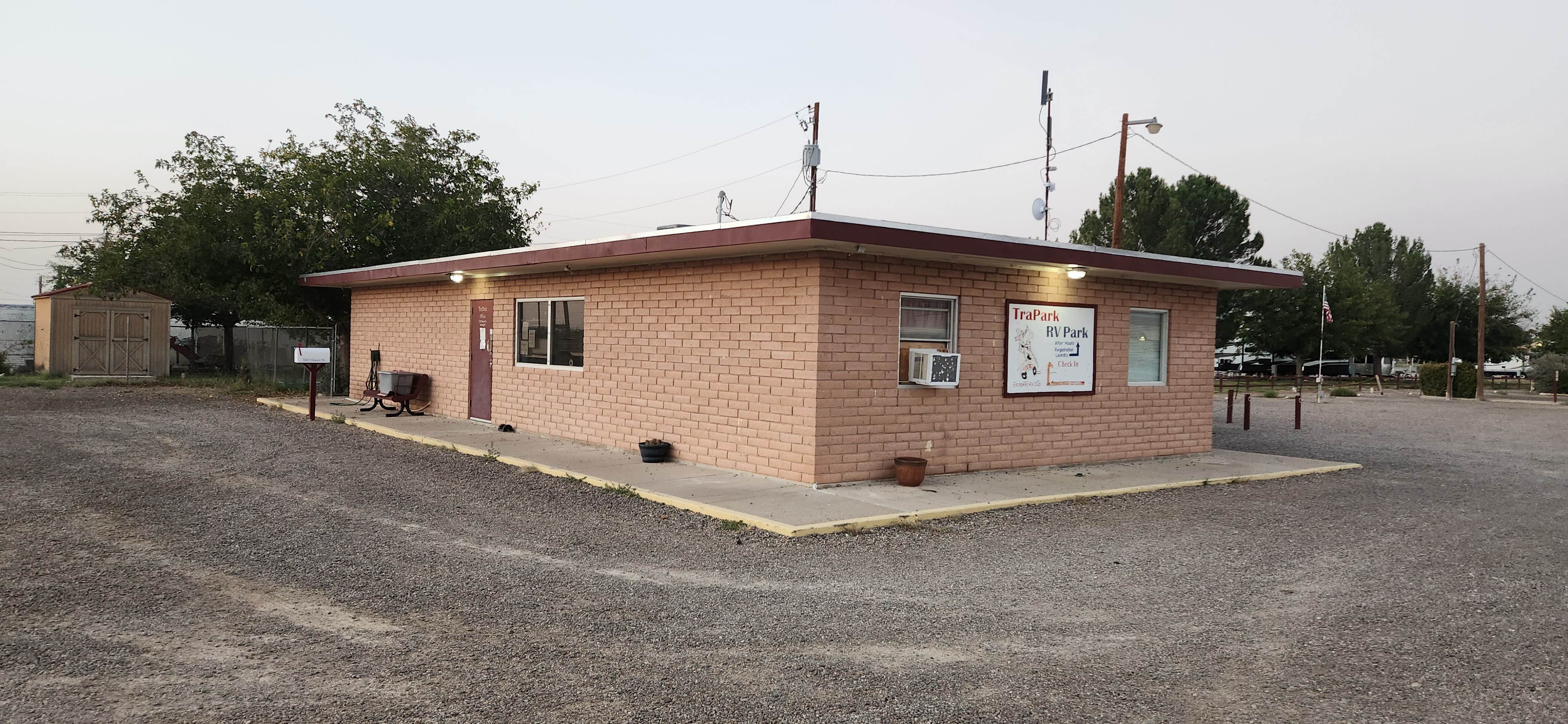 Tra-Park RV Park | Pecos, TX