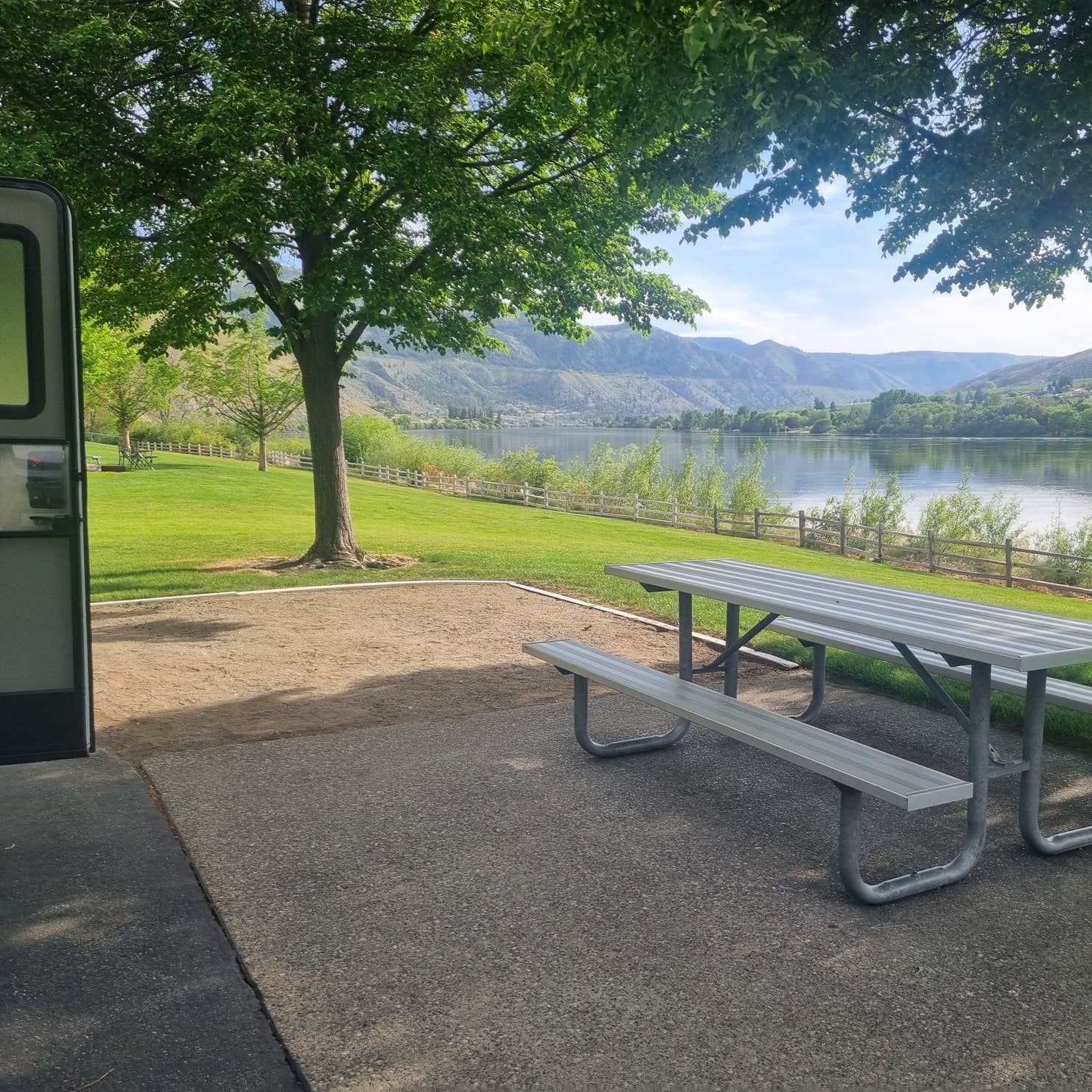 Beebe Bridge Park Camping | Chelan, Washington
