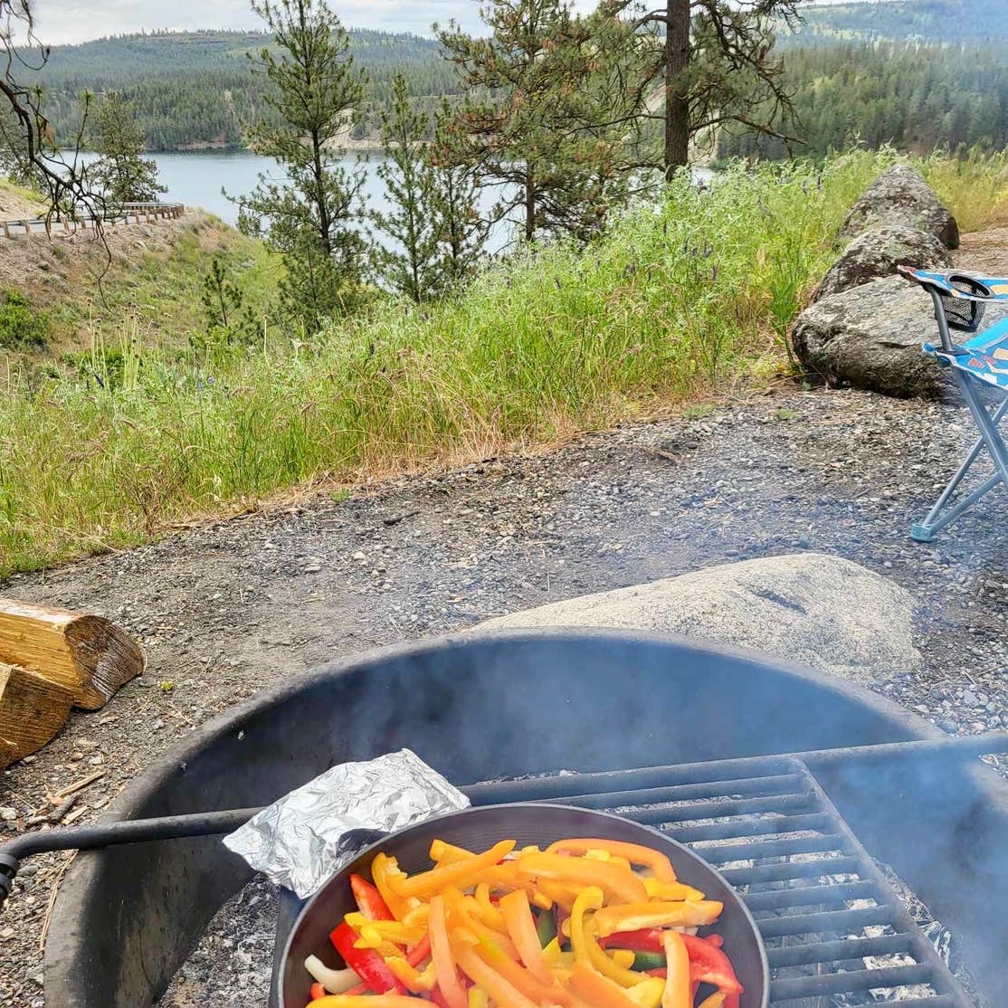 Lake Spokane Campground—Riverside State Park | Tumtum, Washington