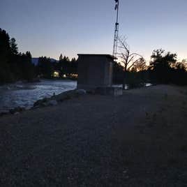 Whispering Pines RV Campground | Cle Elum, Washington