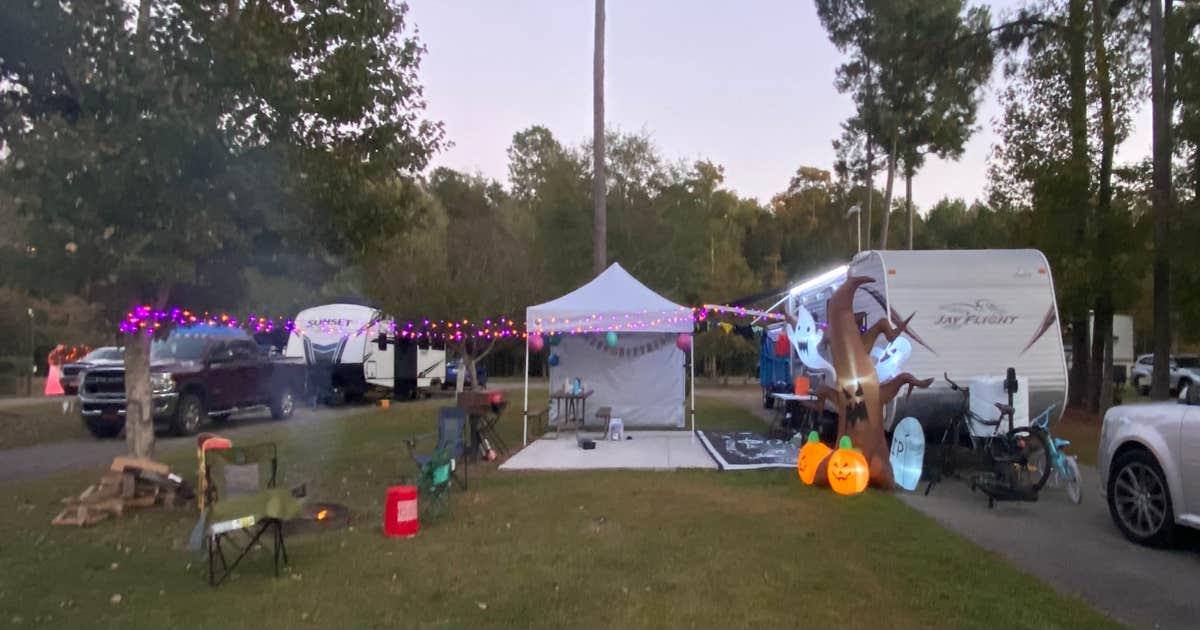 Willow Tree RV Resort | Little River, South Carolina